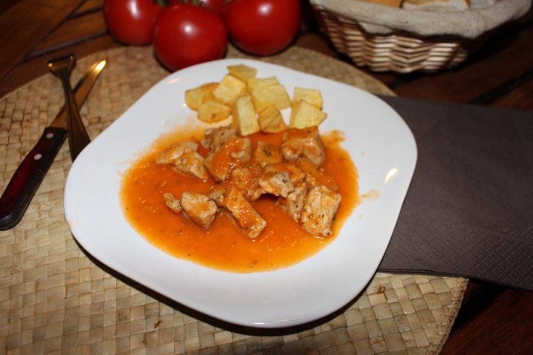 Magro con tomate natural
